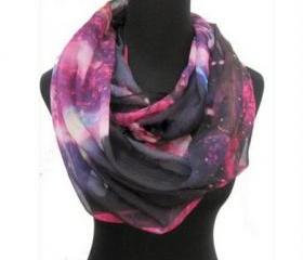 Galaxy Infinity Scarf on Luulla